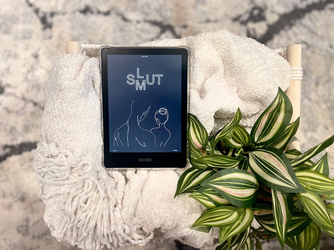 Smut Romance-kindle Screen Saver Lock Screen - Png/e.pub - Etsy