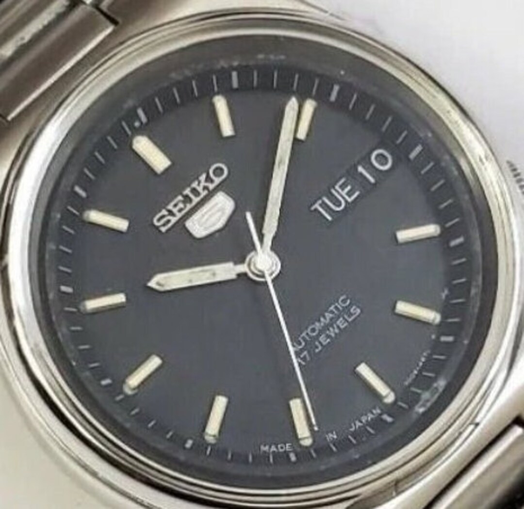 Restored JDM Seiko 5 Automatic Week-dater, Charcoal Dial With Gold ...