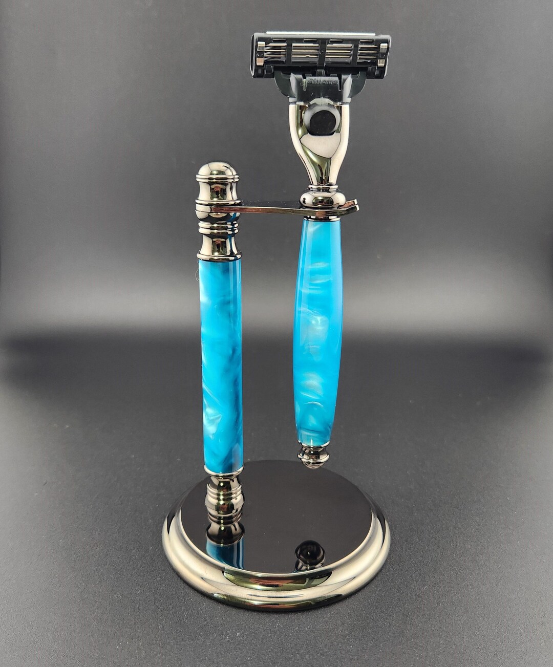 Handcrafted Men's Razor, Women's Razor With Matching Stand. Gillette ...
