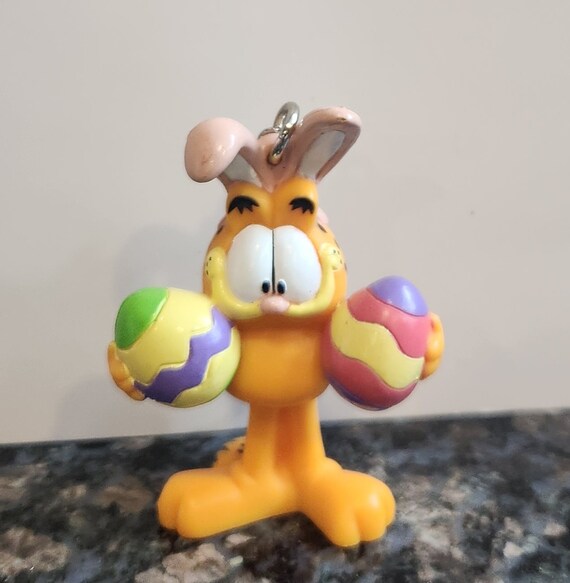 Vintage Garfield the Cat Easter Bunny Key Chain Colle… - Gem