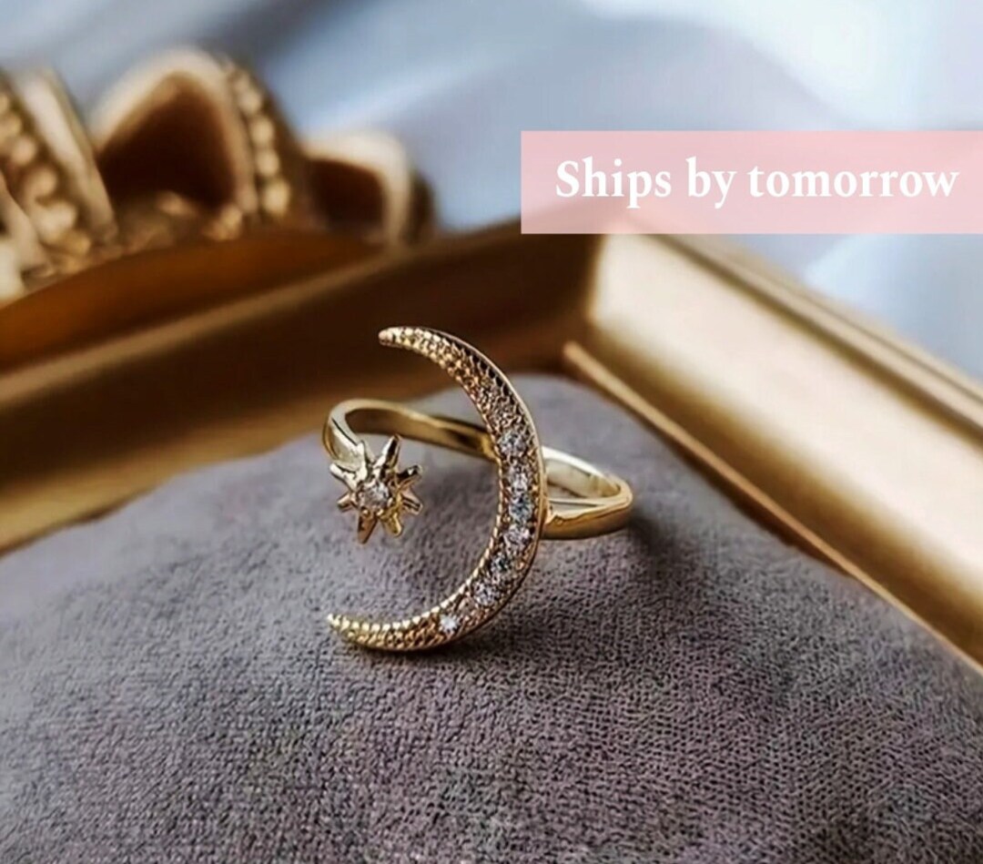 Crescent Moon Ring by Eluxe Shop Celestial Ring Gift for Girlfriend ...