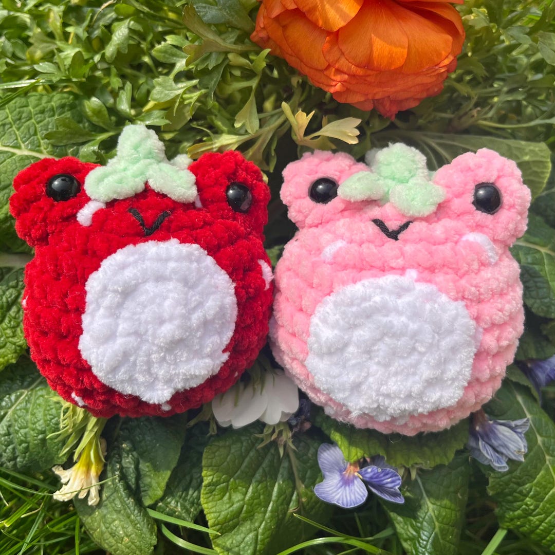 Crochet Strawberry Frogs - Etsy