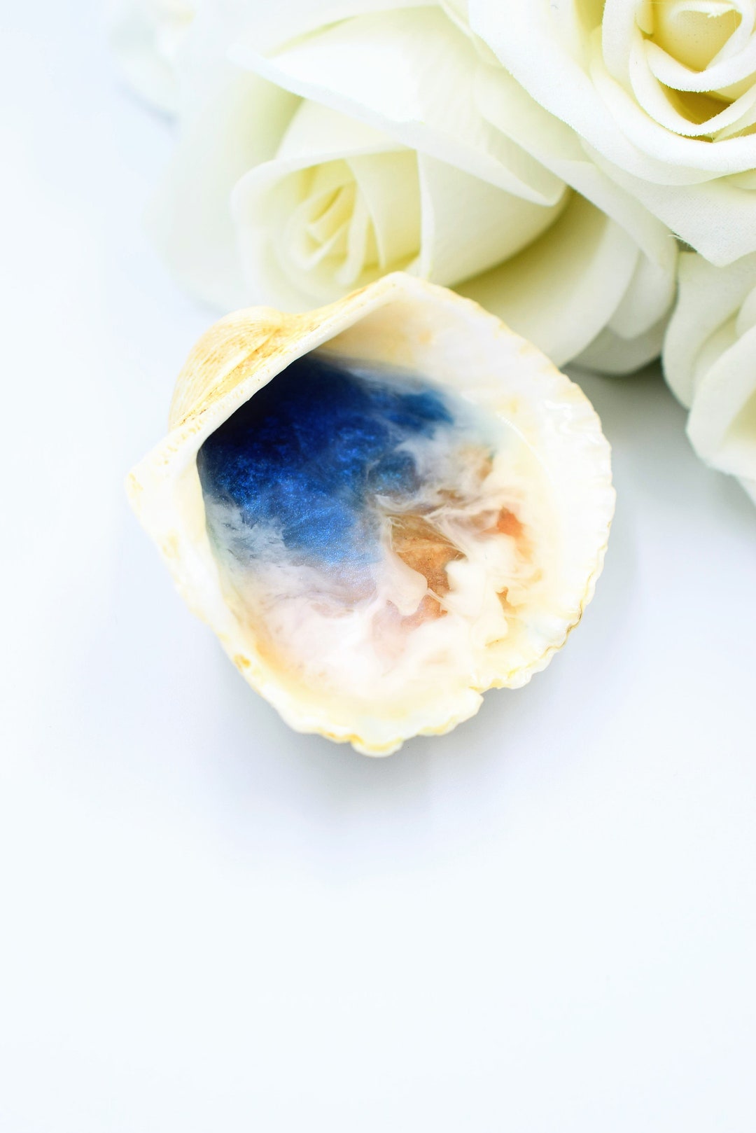 Seashell Beach Scene Ornament: Handmade Resin Ocean Decor - Etsy