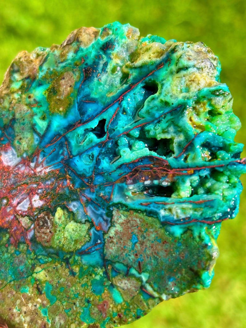 Hyper Rare Inclusions - Botryoidal Inside | Striking Red Spiderwebbblue ...