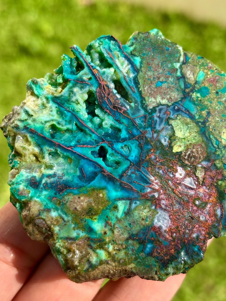 Hyper Rare Inclusions - Botryoidal Inside | Striking Red Spiderwebbblue ...