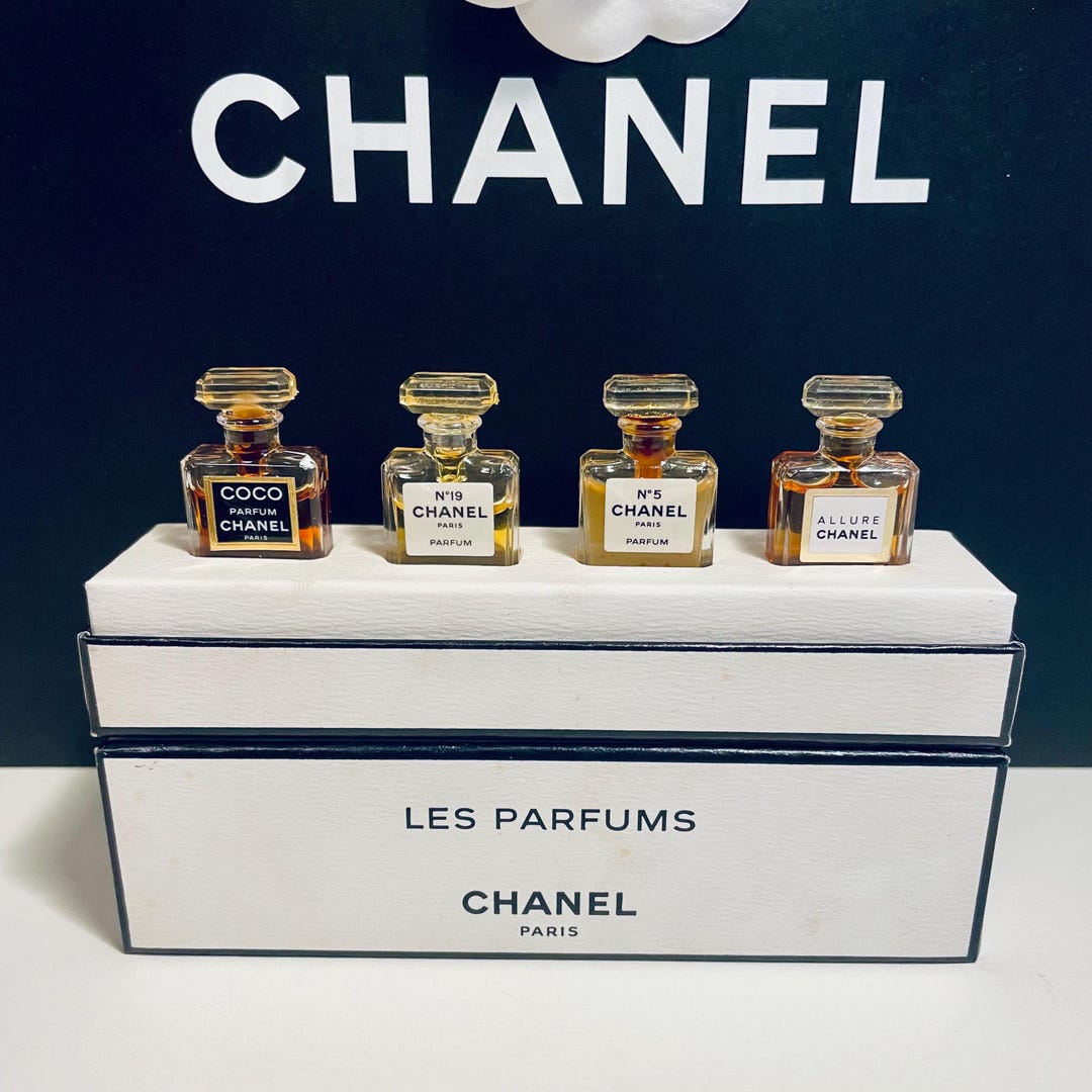 Les Parfums De Chanel, 4 Vintage Miniatures of Perfume in an Original ...
