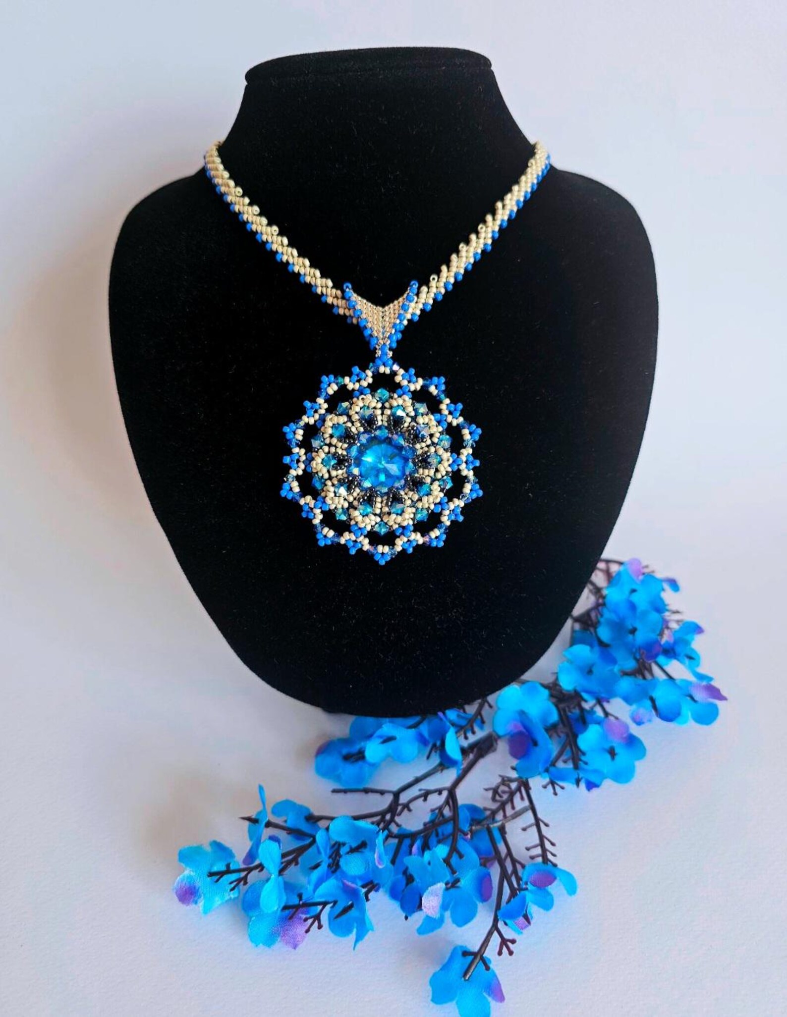 Blue Sun Necklace Beading Tutorial – Peyote & Herringbone (PDF Pattern ...