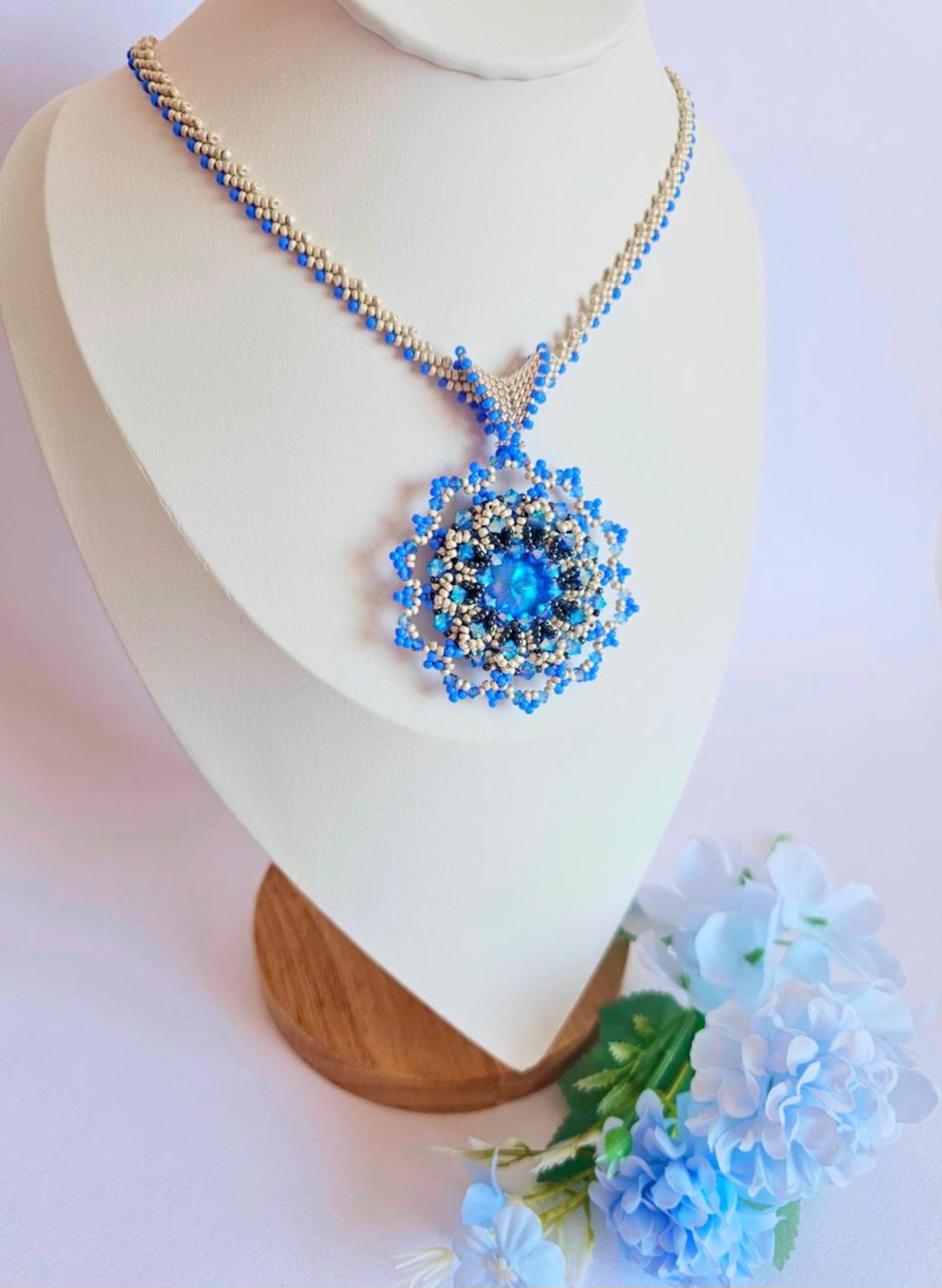 Blue Sun Necklace Beading Tutorial – Peyote & Herringbone (PDF Pattern ...