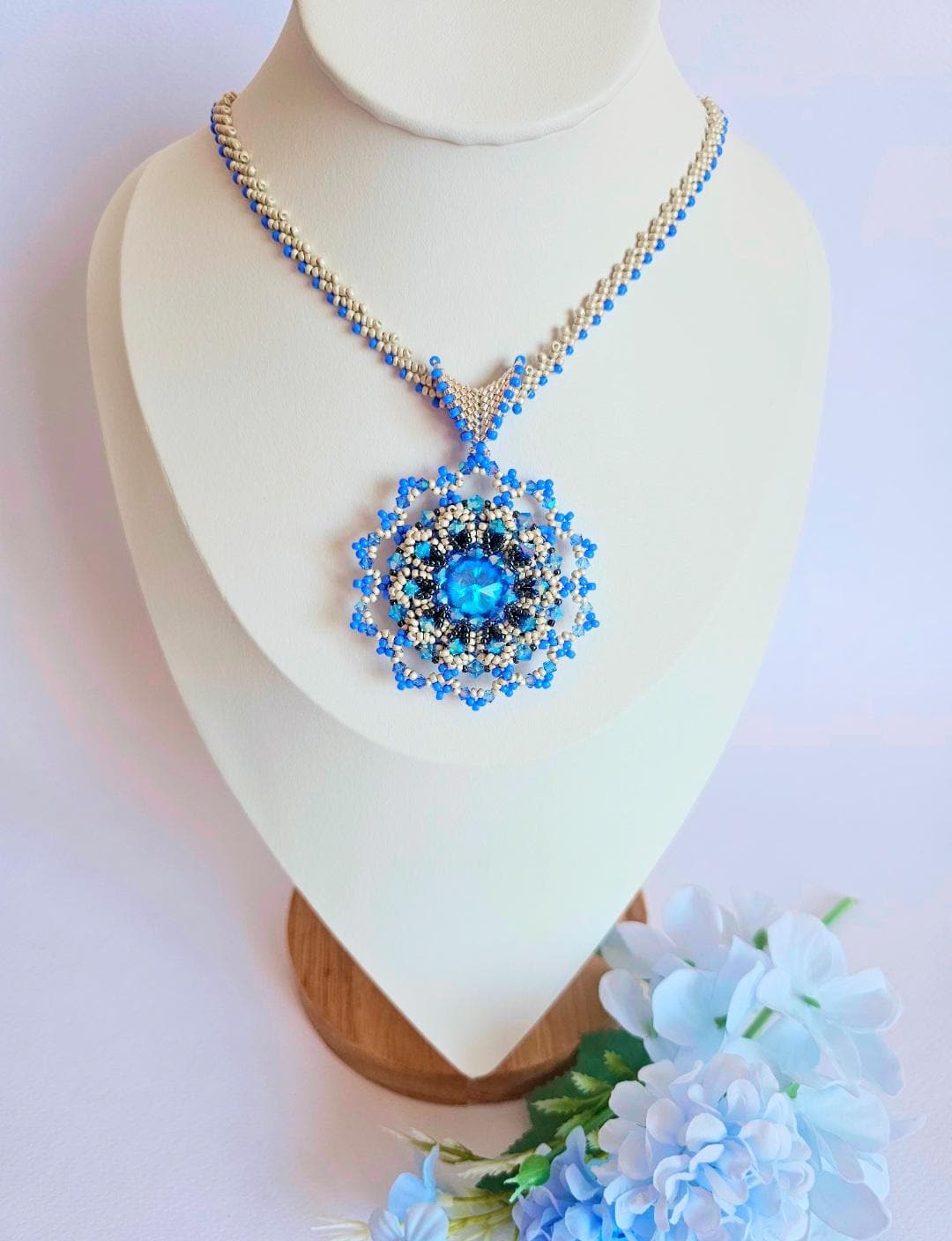 Blue Sun Necklace Beading Tutorial – Peyote & Herringbone (PDF Pattern ...