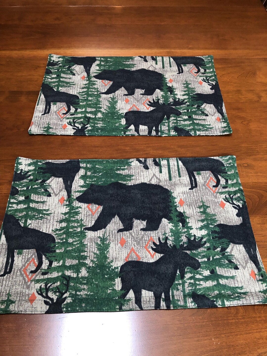 Wildlife Placemat Rustic Cabin Nature Quilted Bear Moose Buck Wolf ...