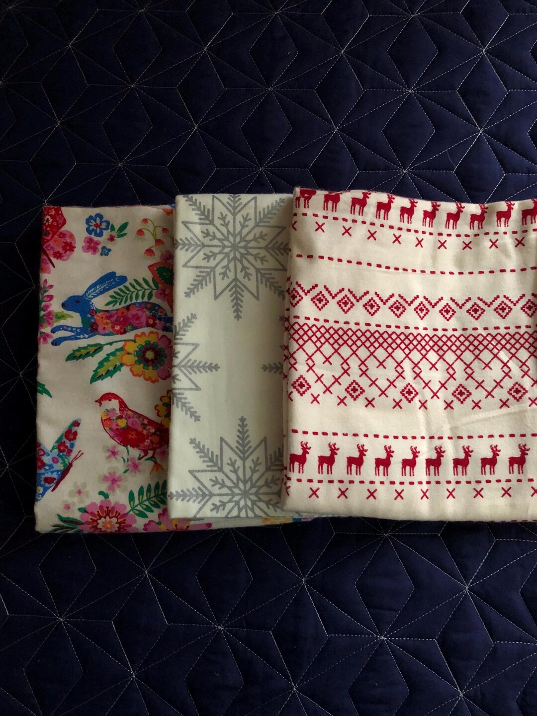 Scandinavian LUXE Flannel KING Pillowcase Snowflakes Reindeer Scandi ...