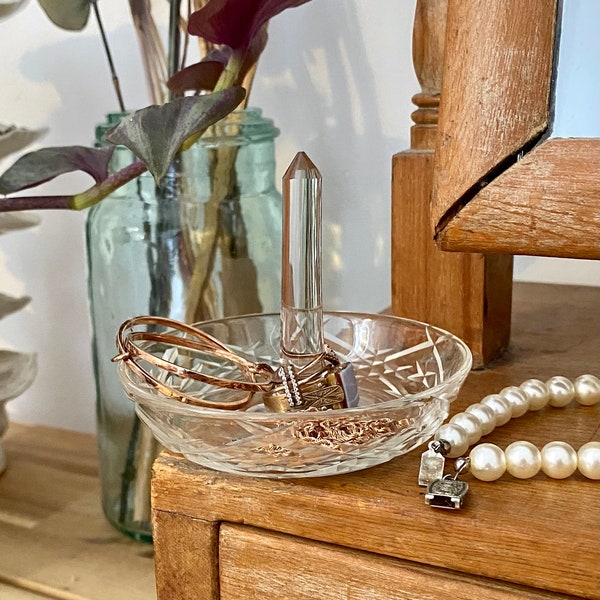 Vintage Ring Holders - Etsy UK