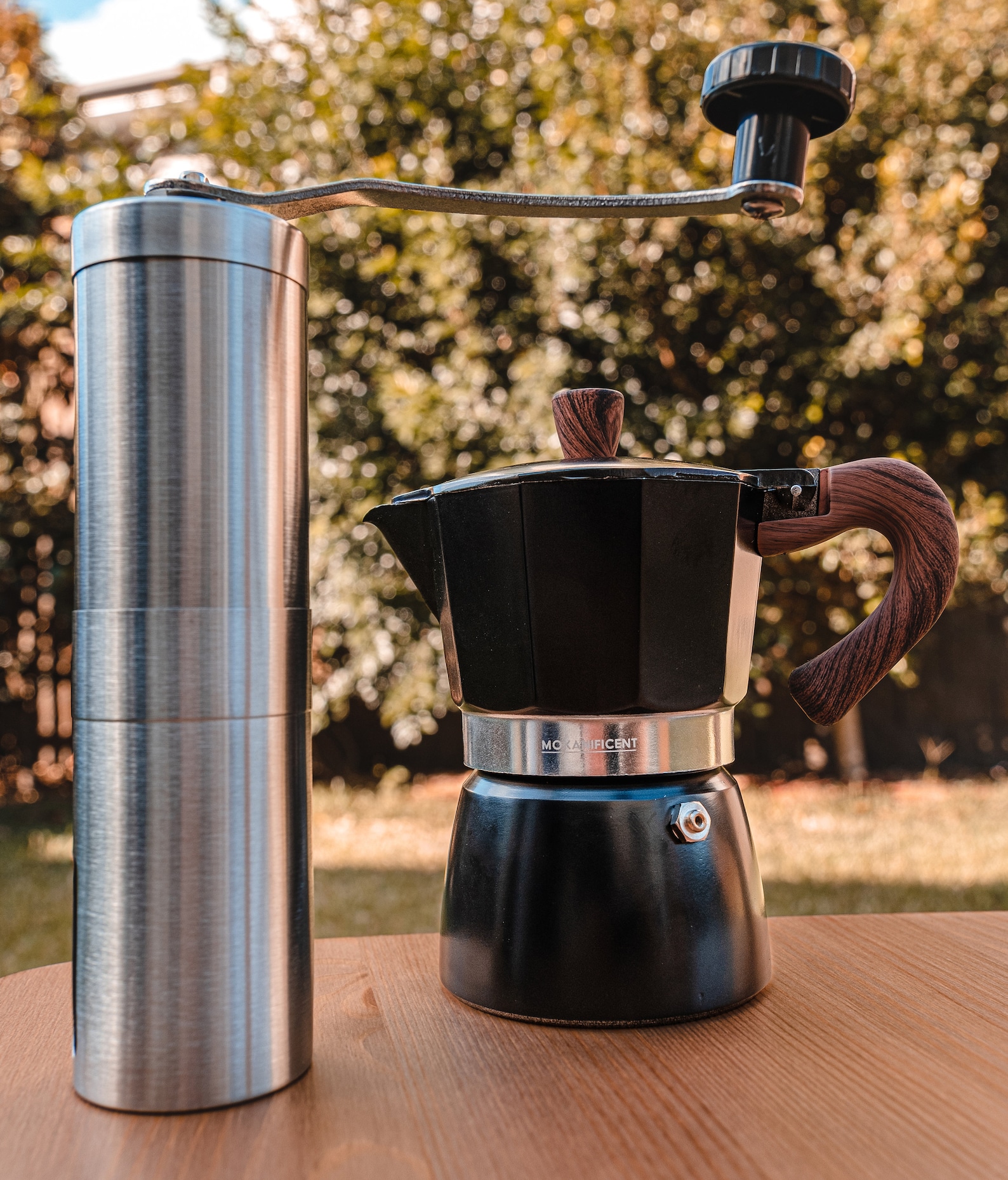 Mokanificent 3 Cup Moka Pot & Portable Stainless Steel Hand Grinder ...