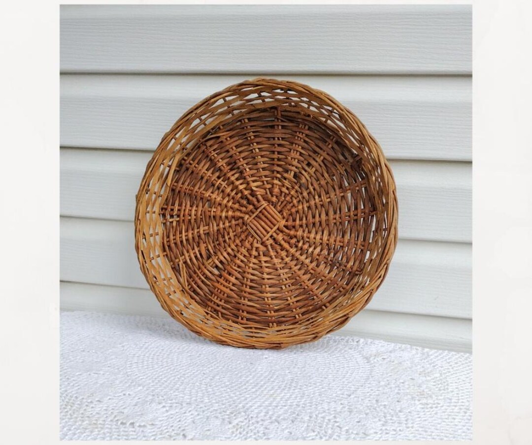 MCM European Style Large Round Shallow Basket Tray. Braided Rim.low ...