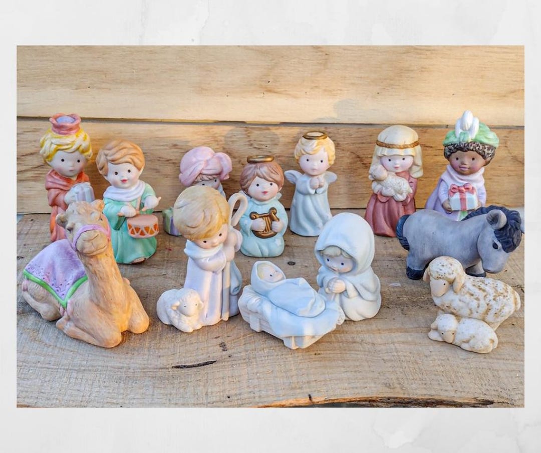 Nativity Set. Vintage Avon 1980s Nativity. Porcelain Nativity. 13 ...