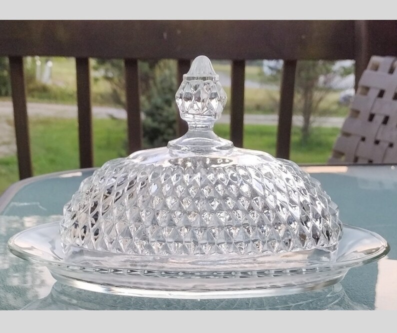 Vintage Indiana Glass Co. Diamond Point Pattern. . Oval. Dome Lid ...