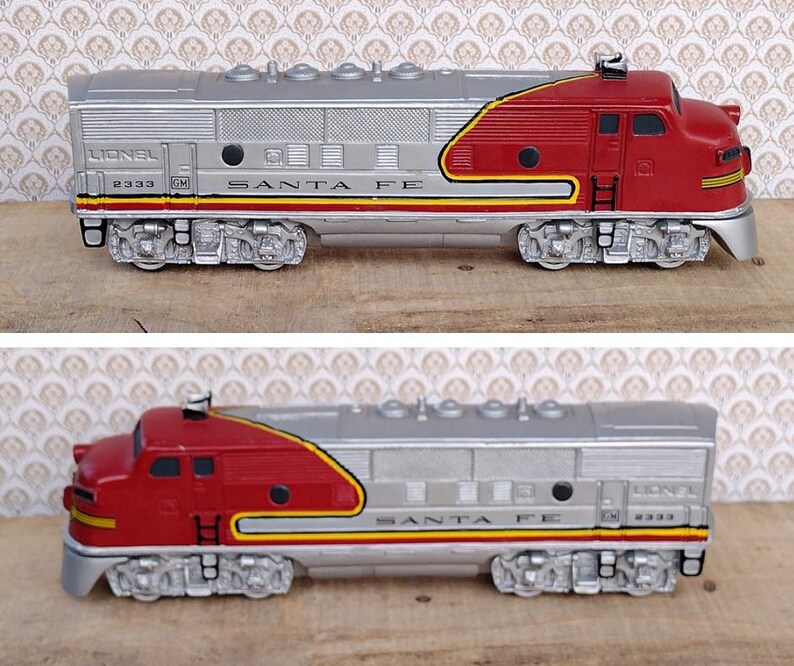 Avon 1992 Lionel Santa Fe Diesel Locomotive Train. Includes Wood Base ...