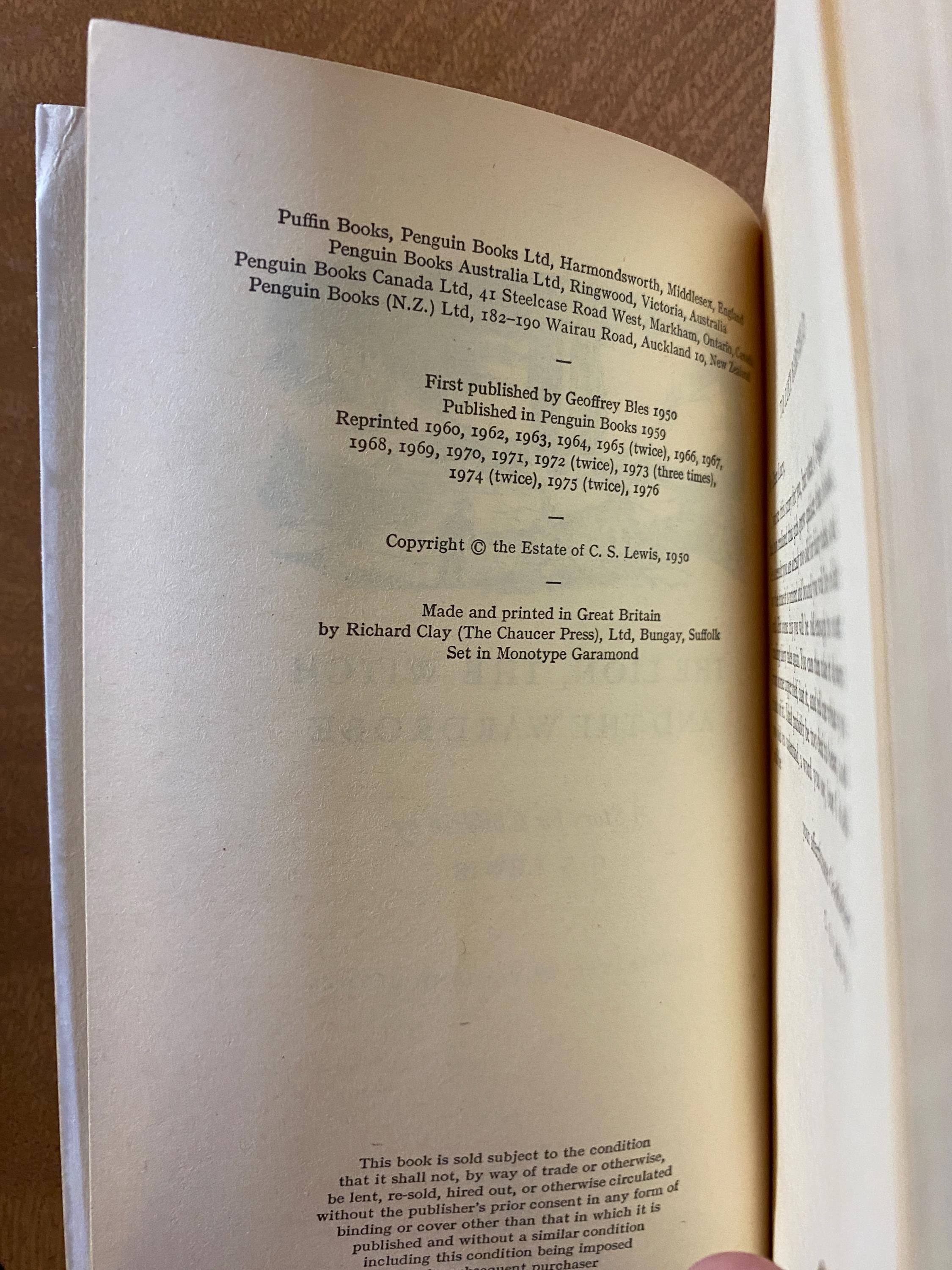 The Lion, the Witch and the Wardrobe by C.s. Lewis Retro 1976 Puffin Softcover Edition - Etsy