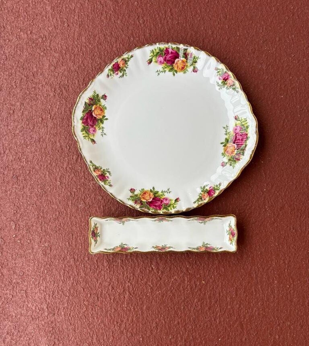 Vintage Royal Albert Old Country Roses Cake Plate + A Rectangular Tray ...