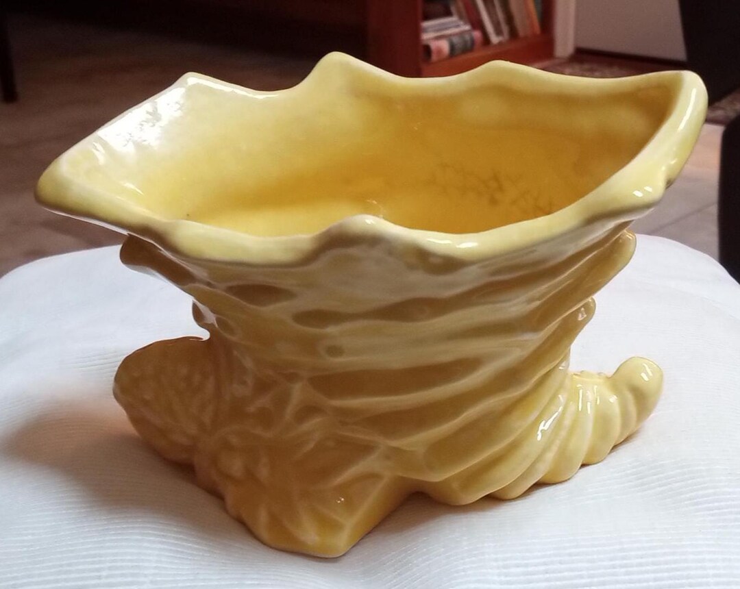 1955, Mccoy, No Mark, Small Yellow Shell Planter - Etsy