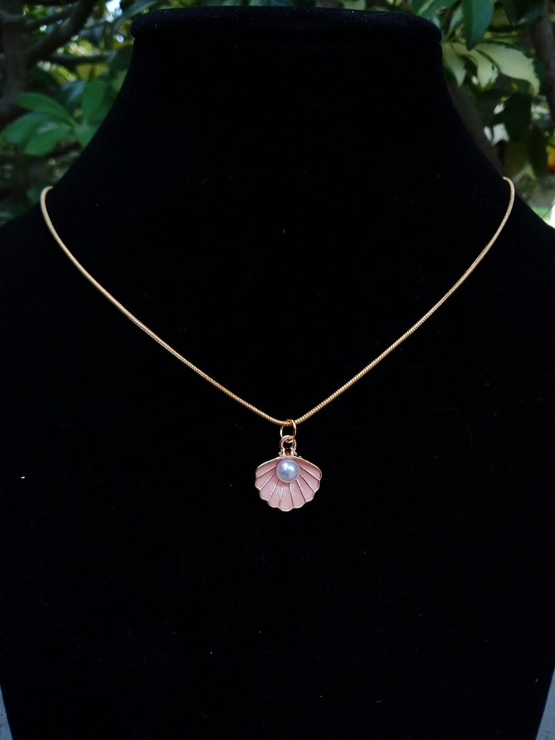 Aphrodite Clam Shell and Pearl Necklace - Etsy