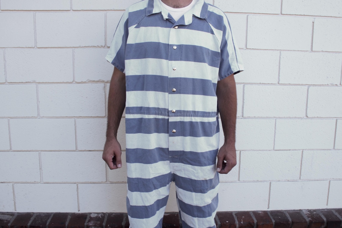 Jail Prison Inmate Jumpsuit Blue and White Stripe Halloween Costume ...
