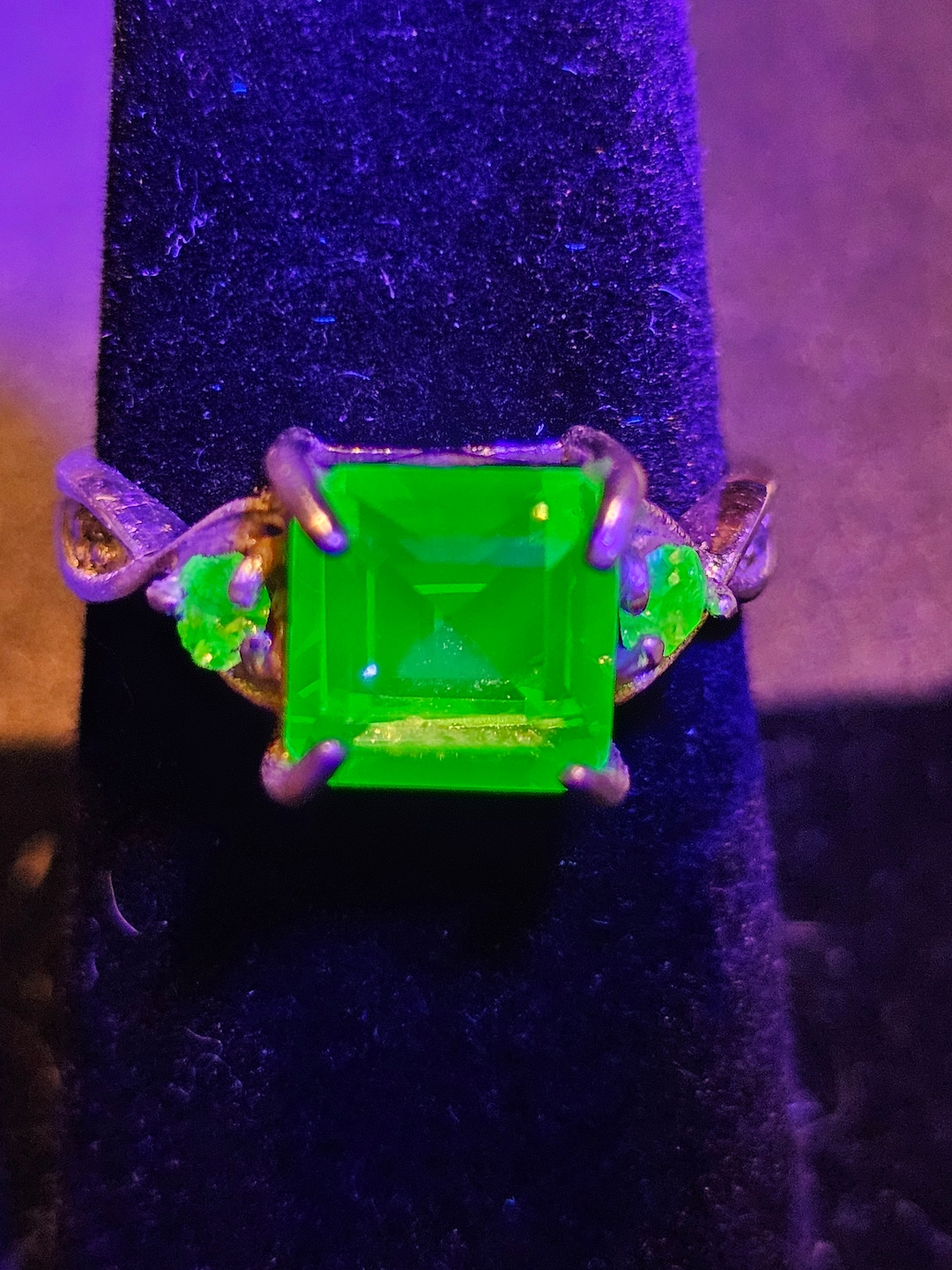 Uranium Glass Princess Cut Ring Size 8 New Sterling Silver Vintage ...