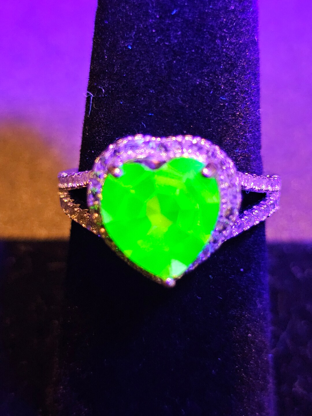 Uranium Glass Heart Cut Ring Size 6 Through 8 New Sterling Silver With ...