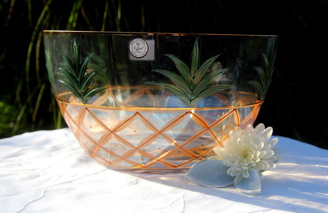 Vintage Romanian Crystal Bowl With Sparkling Gold Lattice Pineapple ...