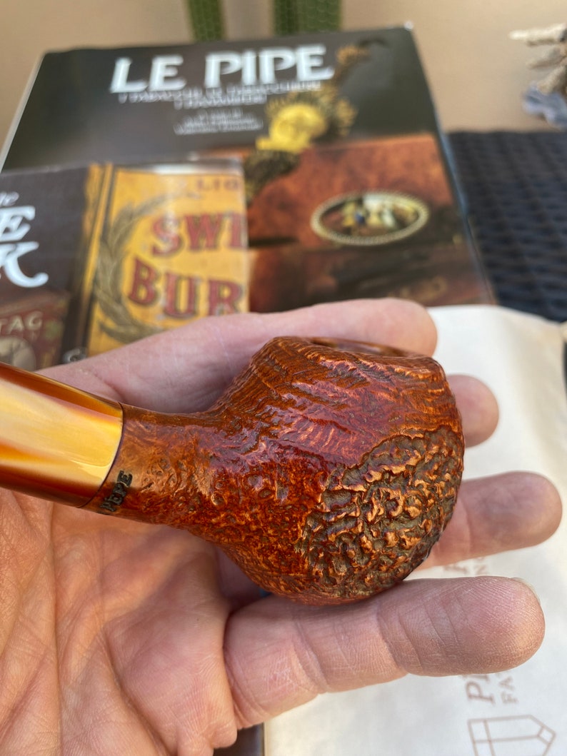 Hawkbill-style Pipe by Pîpe Di Pépe - Etsy