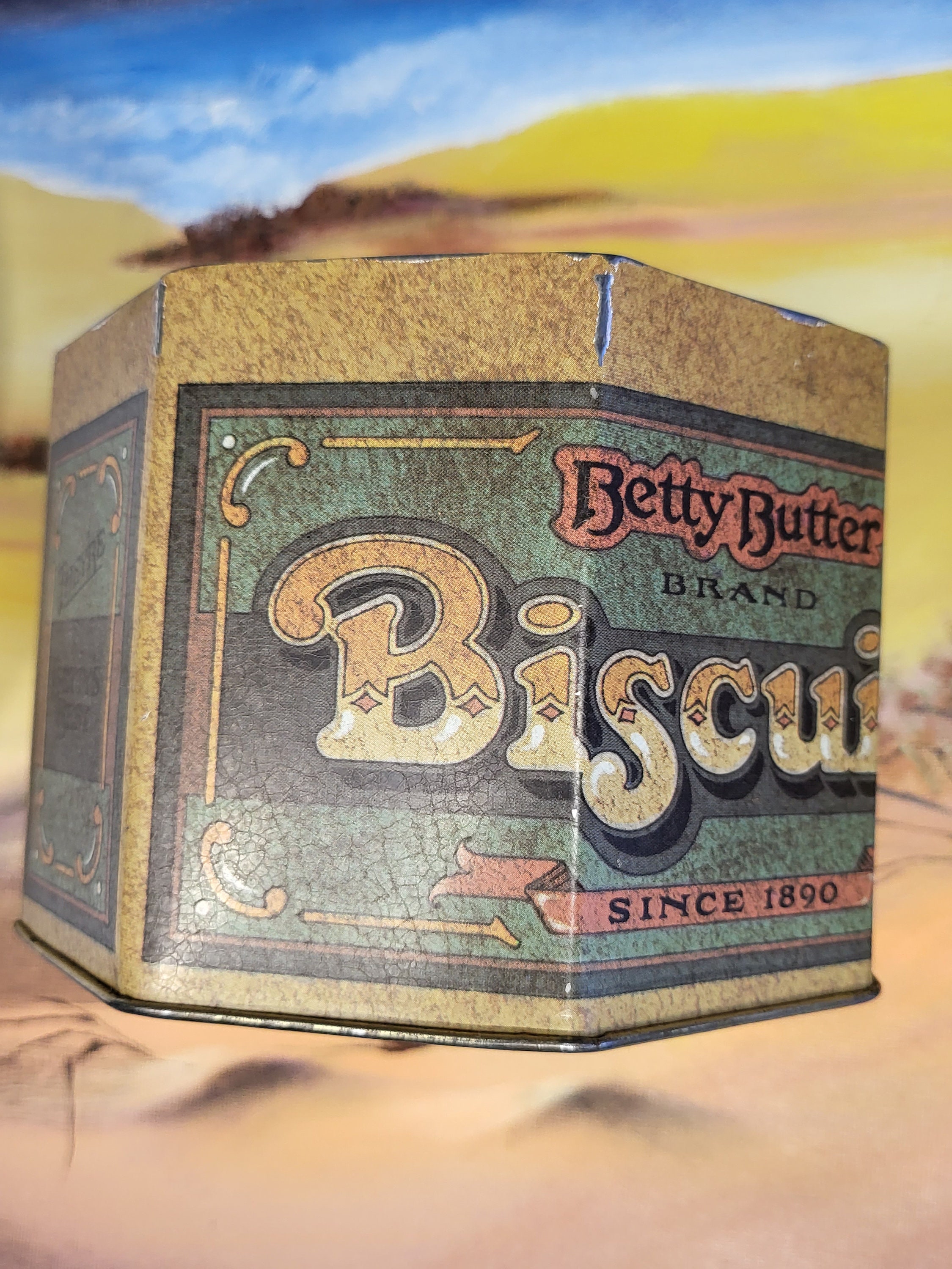 Vintage Tin-advertising/confectionery-betty Butter Brand Biscuits-green ...