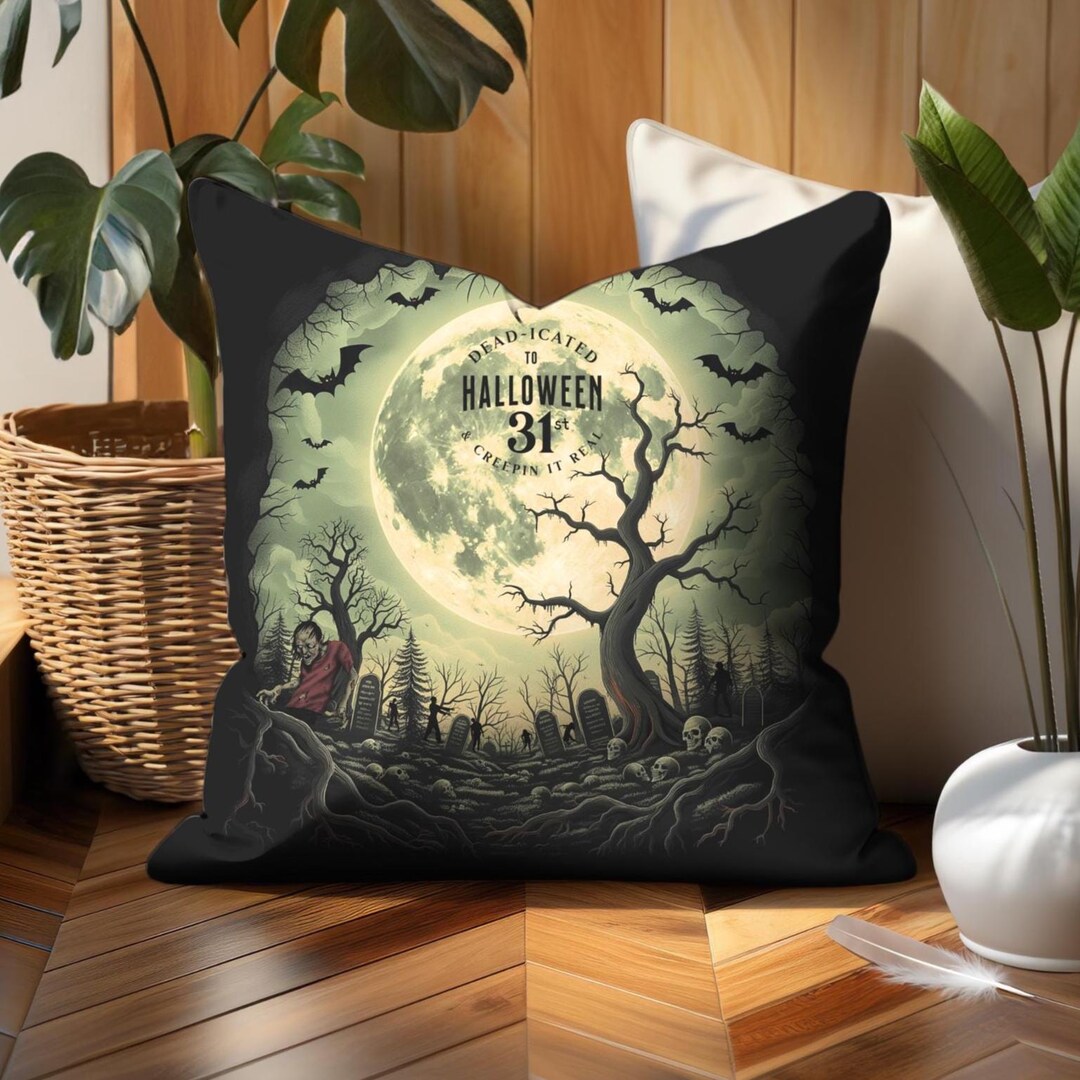 Halloween Zombie Graveyard Decor Throw Pillow Cover, Creepin It Real ...