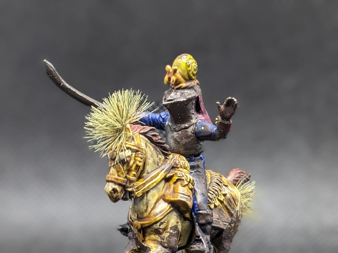 Turnip28 - 12 X Frogmouth Helms With Ecranche Shields - Etsy