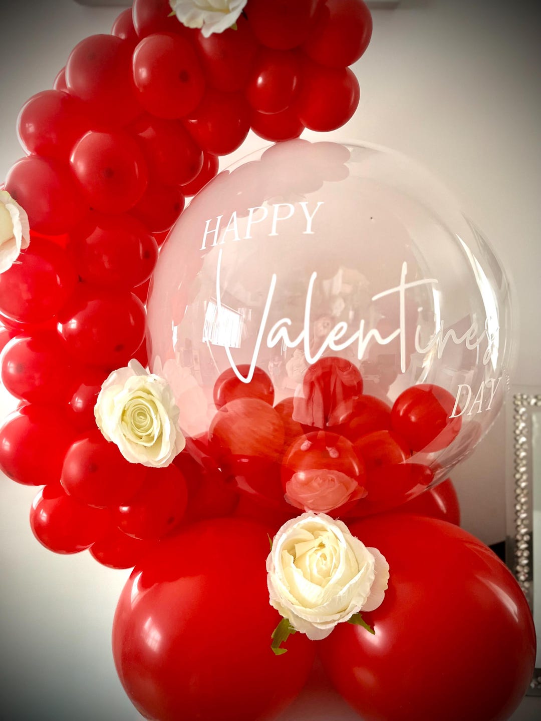 Balloon Hug Valentines/ Birthday Balloon - Etsy