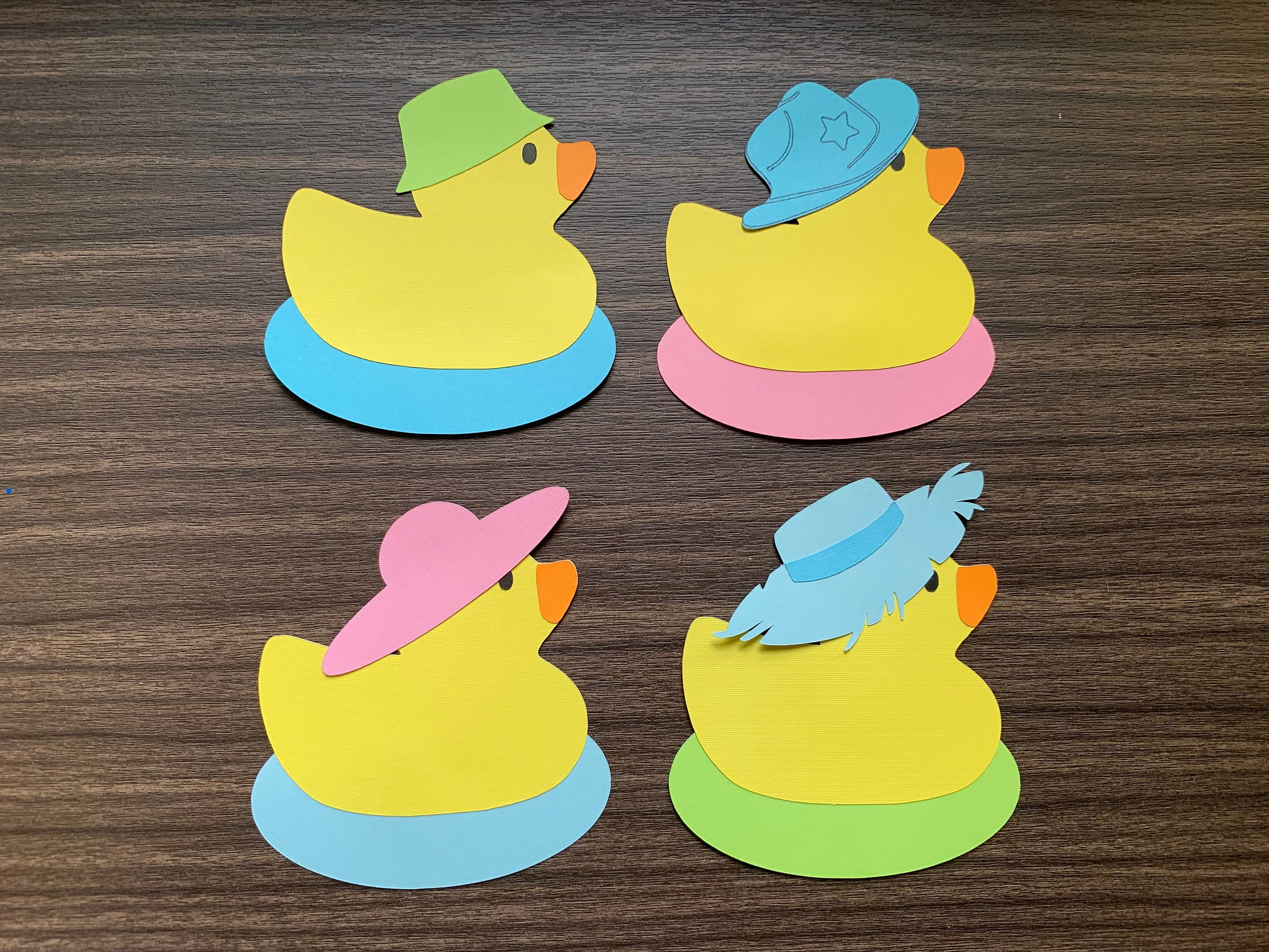 Ducks on Vacation Door Decorations Fully Assembled Set of 4 College ...