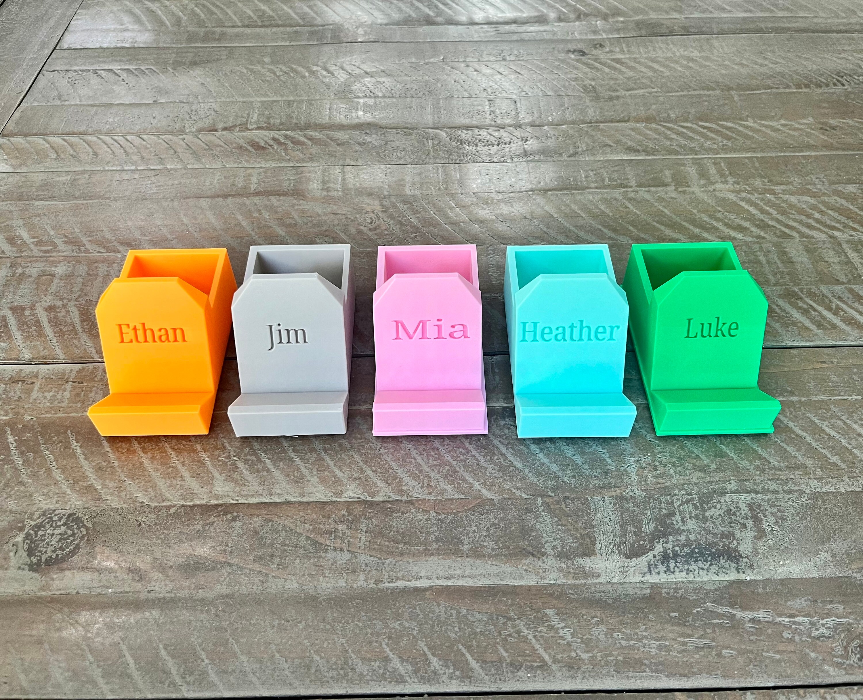Personalized Phone Stand With Name - Etsy