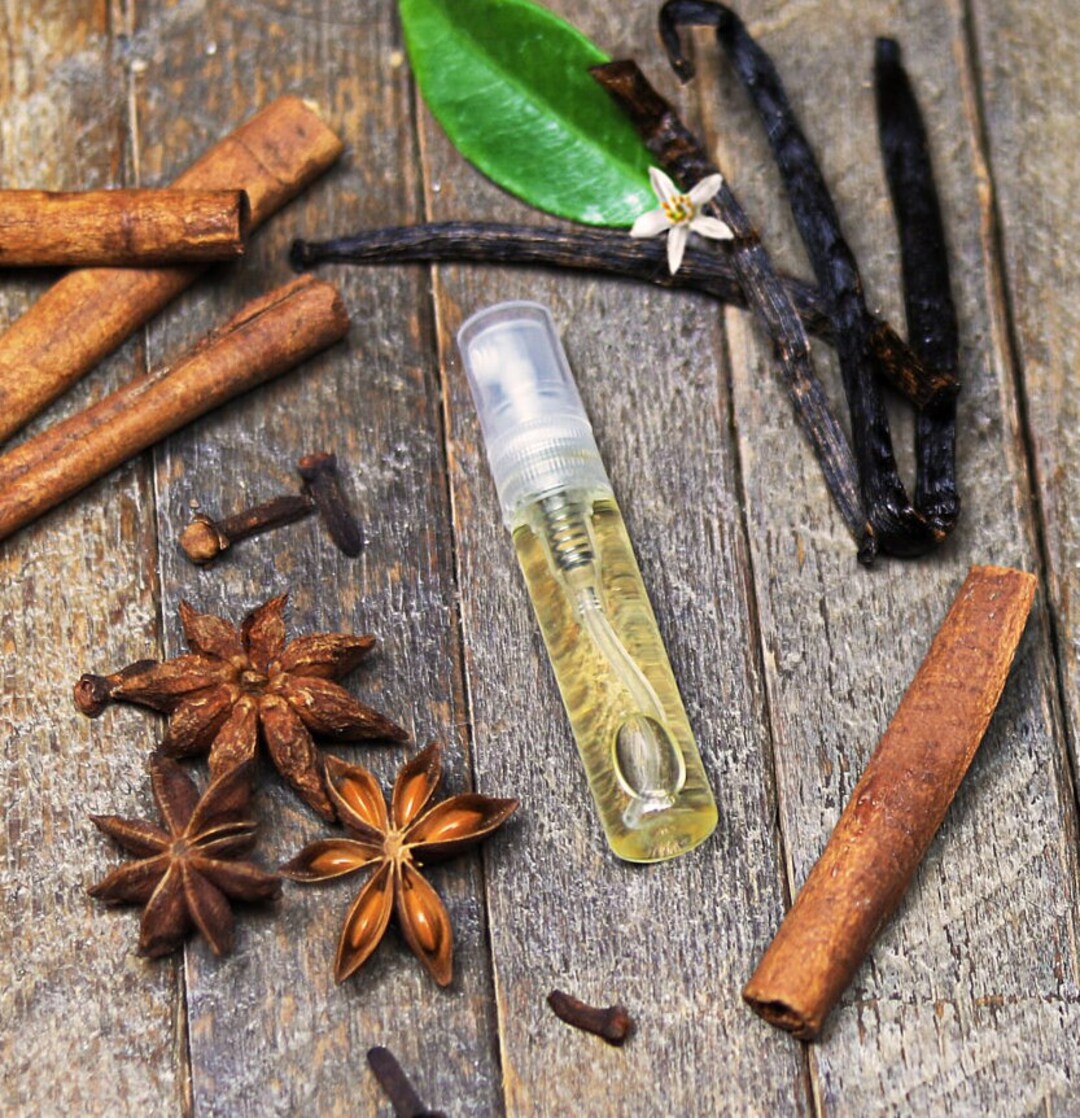 Cremo Spice and Black Vanilla Cologne EDT 5ml Pocket Size Atomizer ...