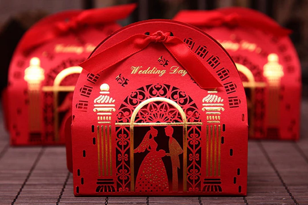 Red Castle Wedding Favor Boxes: Bride & Groom Candy Gift (set of 10) - Etsy