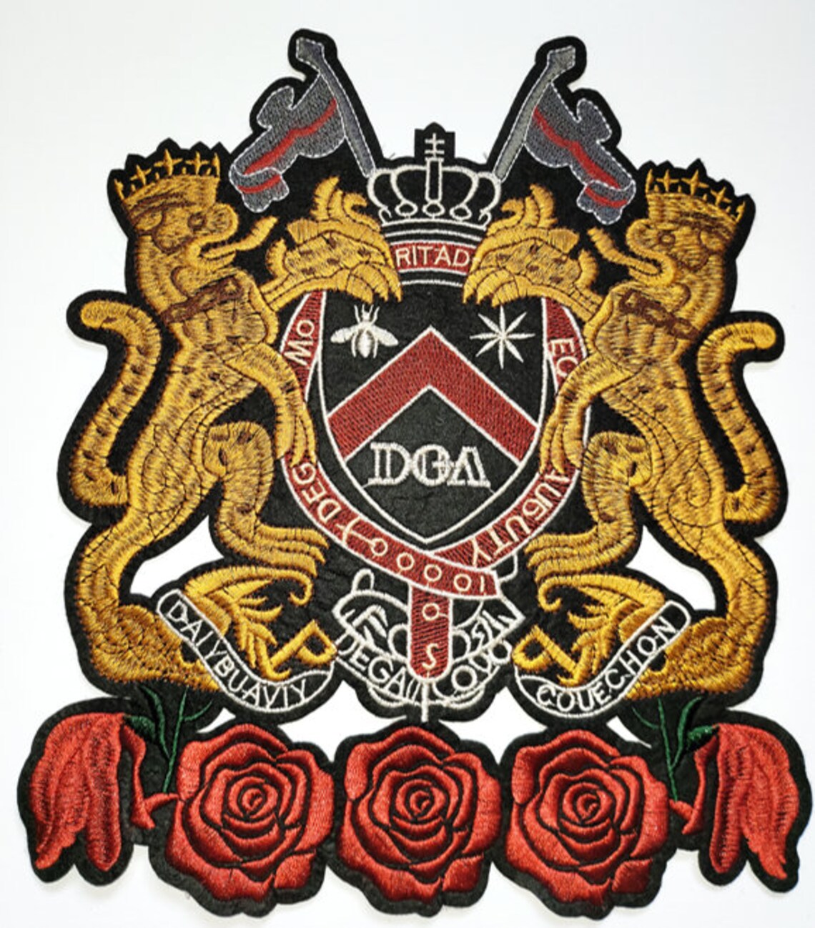 Royal Crest With Roses and Lions - Iron On - Etsy