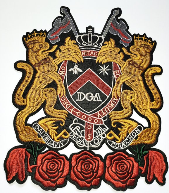 Royal Crest With Roses and Lions - Iron On - Etsy