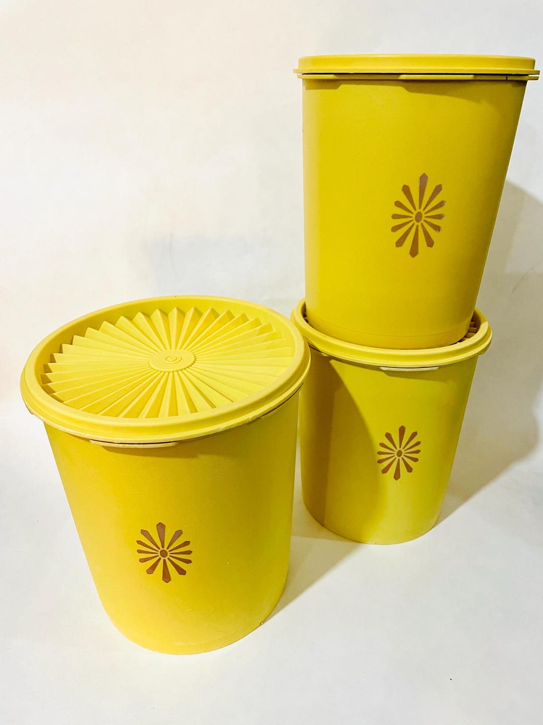 Yellow Tupperware Canister Set Starburst Lids - Etsy
