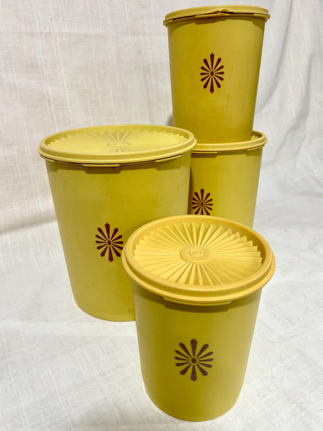 Tupperware Canister Set Starburst Lids - Etsy