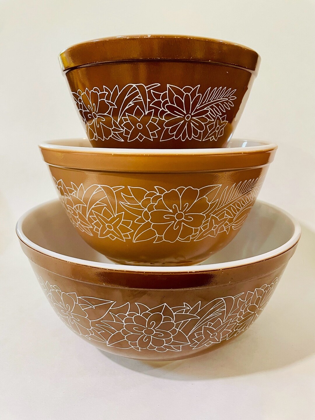 Pyrex Woodland Pattern Mixing Bowls Set of Three - Etsy