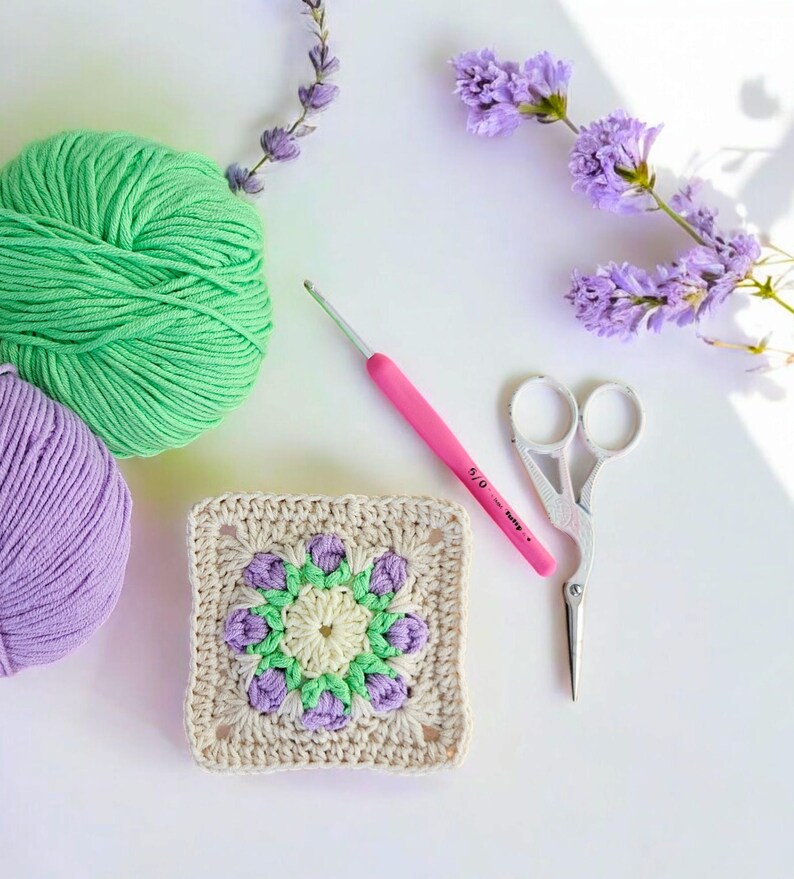 Granny Square Crochet Pattern – PDF Easy Beginner Motif - Etsy