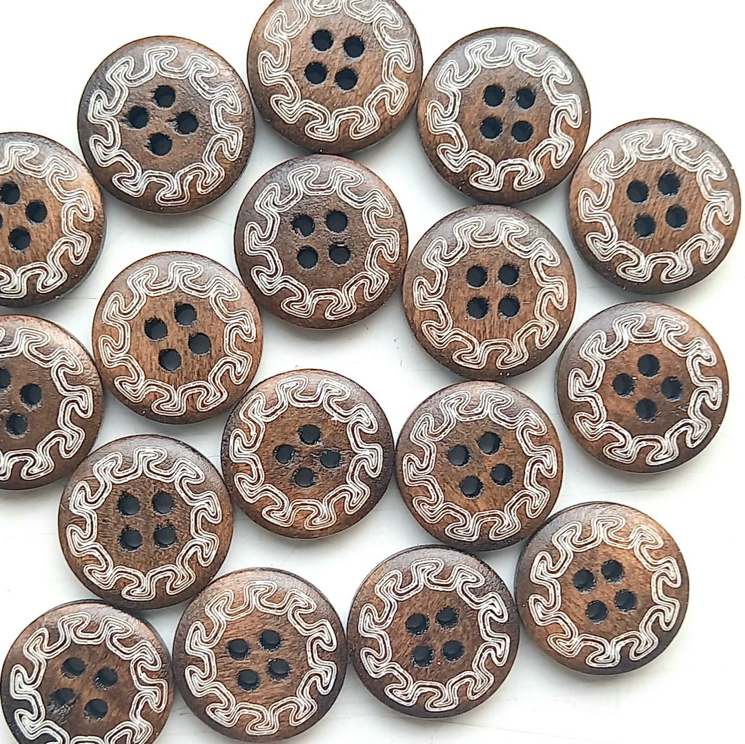 20 X Tribal Wooden Buttons. 15mm, Dark Wood With White Aztec Design ...