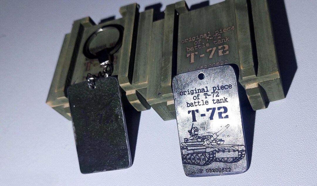 Keychain From Tank.real Tank Skine.mens Khaki Keychain.key Fob With ...