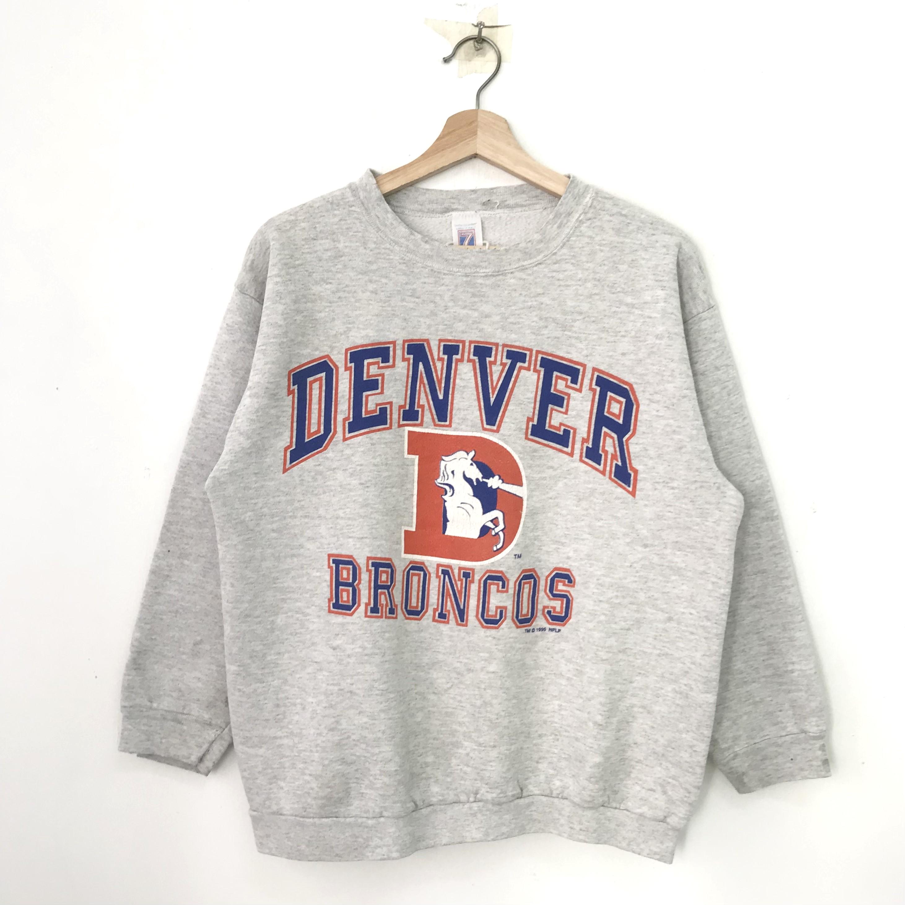 Vintage 90's Denver Broncos Grey Sweatshirt Large Broncos Spell Out ...