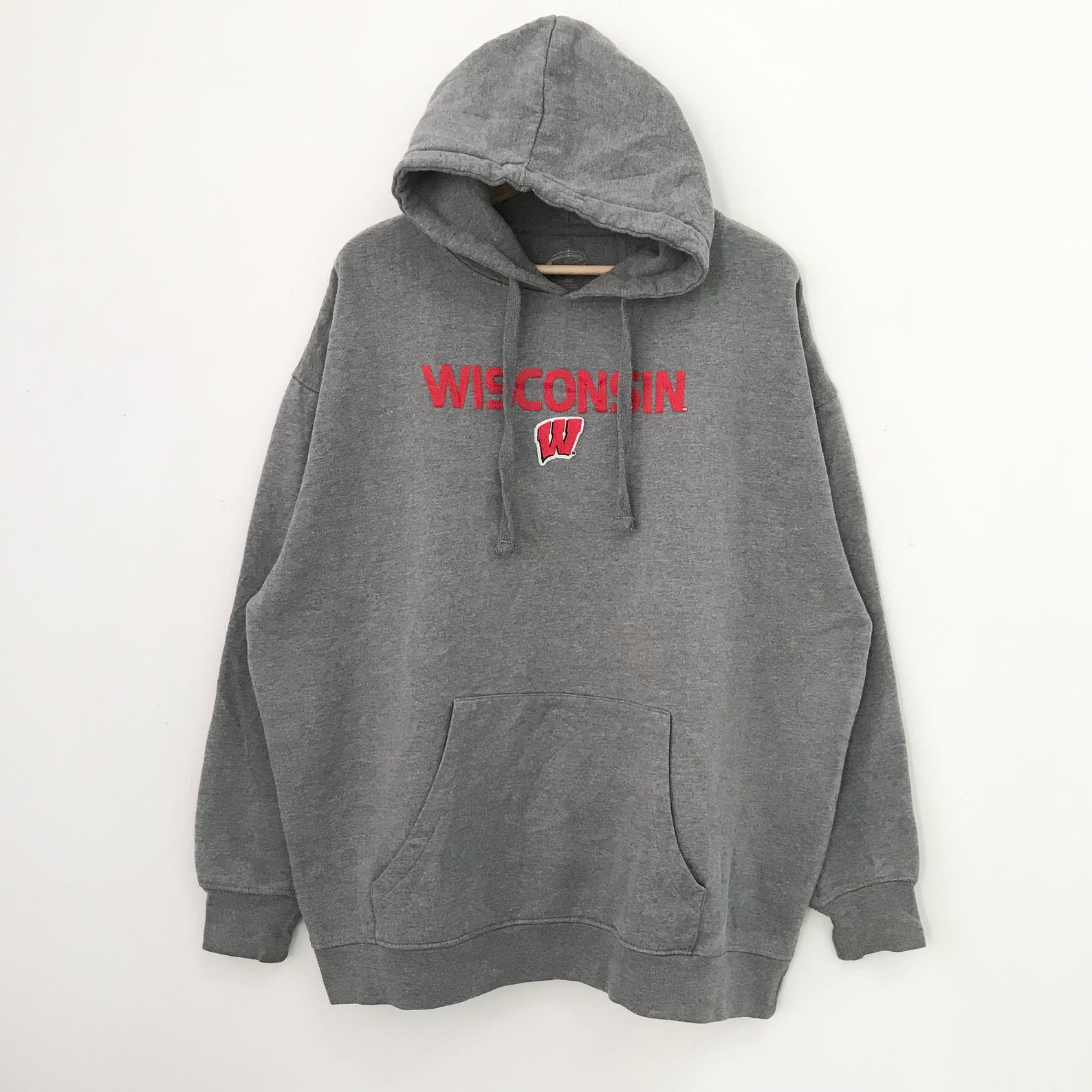 Vintage Wisconsin University Gray Sweater 2xlarge Wisconsin Spell Out ...