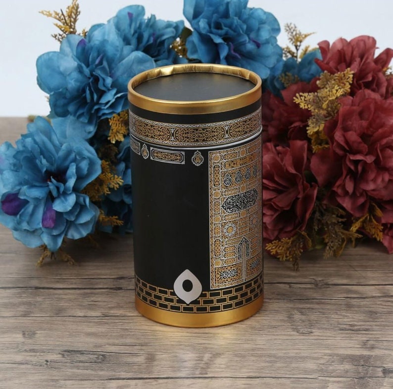 Customizable Kaaba Design Cylinder Box Gift Set Featuring Kaaba Wall ...