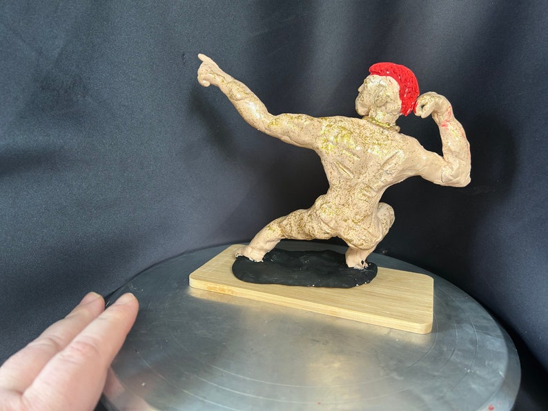Ginger Bodybuilder Posing - Etsy